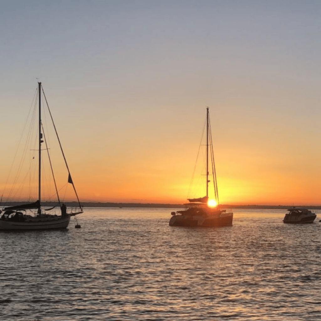 How to Anchor Successfully: read about the highlights or re-watch our ...